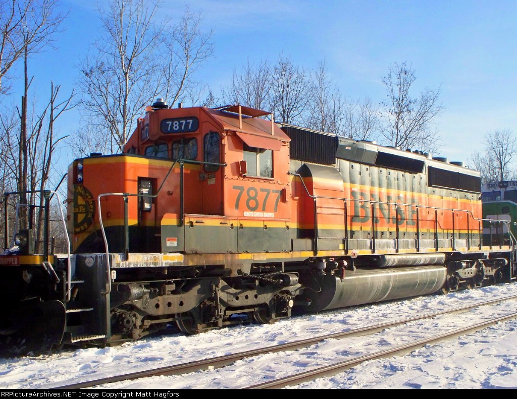 BNSF 7877